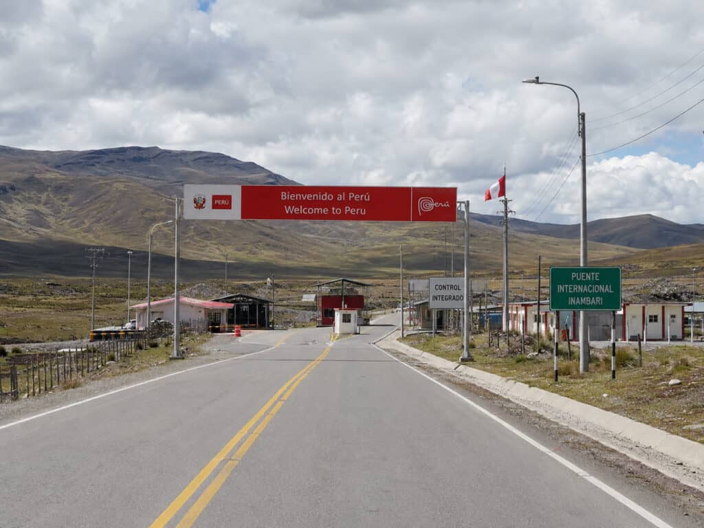 Traveling to Peru with a dog: entry requirements and the return home ...